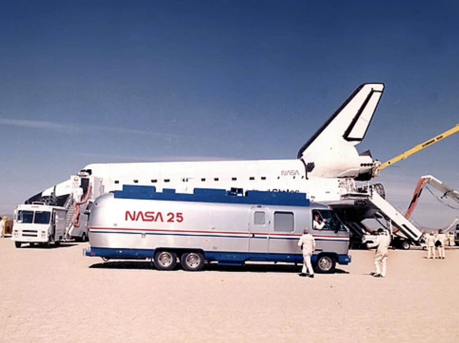 Instapundit » Blog Archive » TO BOLDLY GO WHERE NO VAN HAS GONE BEFORE: For Sale: 1990 Airstream ...